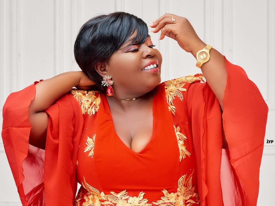 NONO FLAVY "JE SUIS AMOUREUSE" - Fidèle au poste