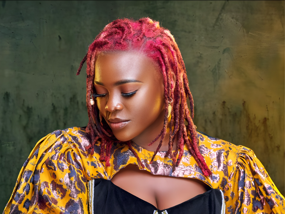 LA JEUNE DIVA CAMEROUNAISE RINYU - Fidèle au poste